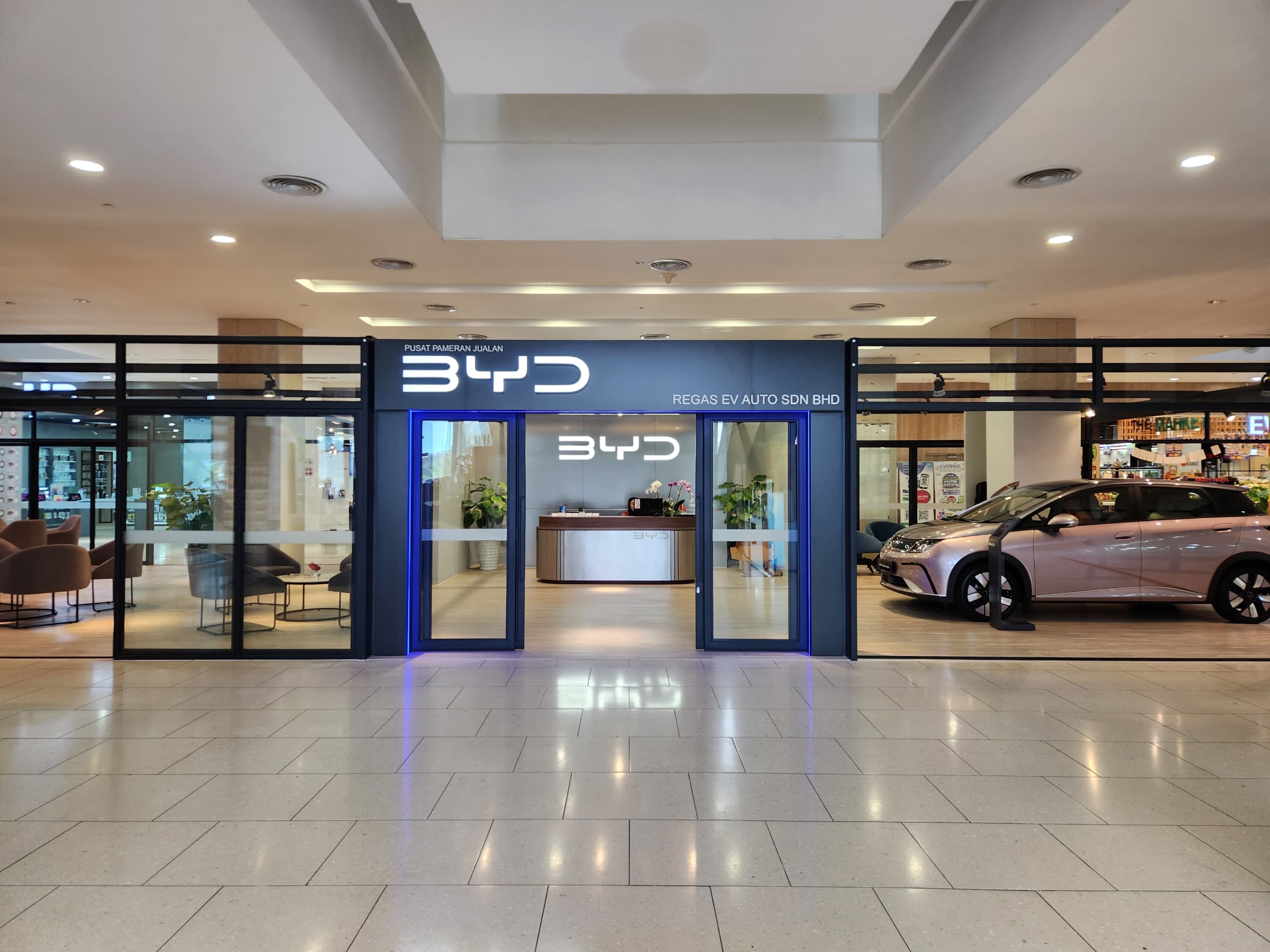 BYD Buka Pusat 3S Baharu di Alor Setar dan bilik pameran pusat beli ...