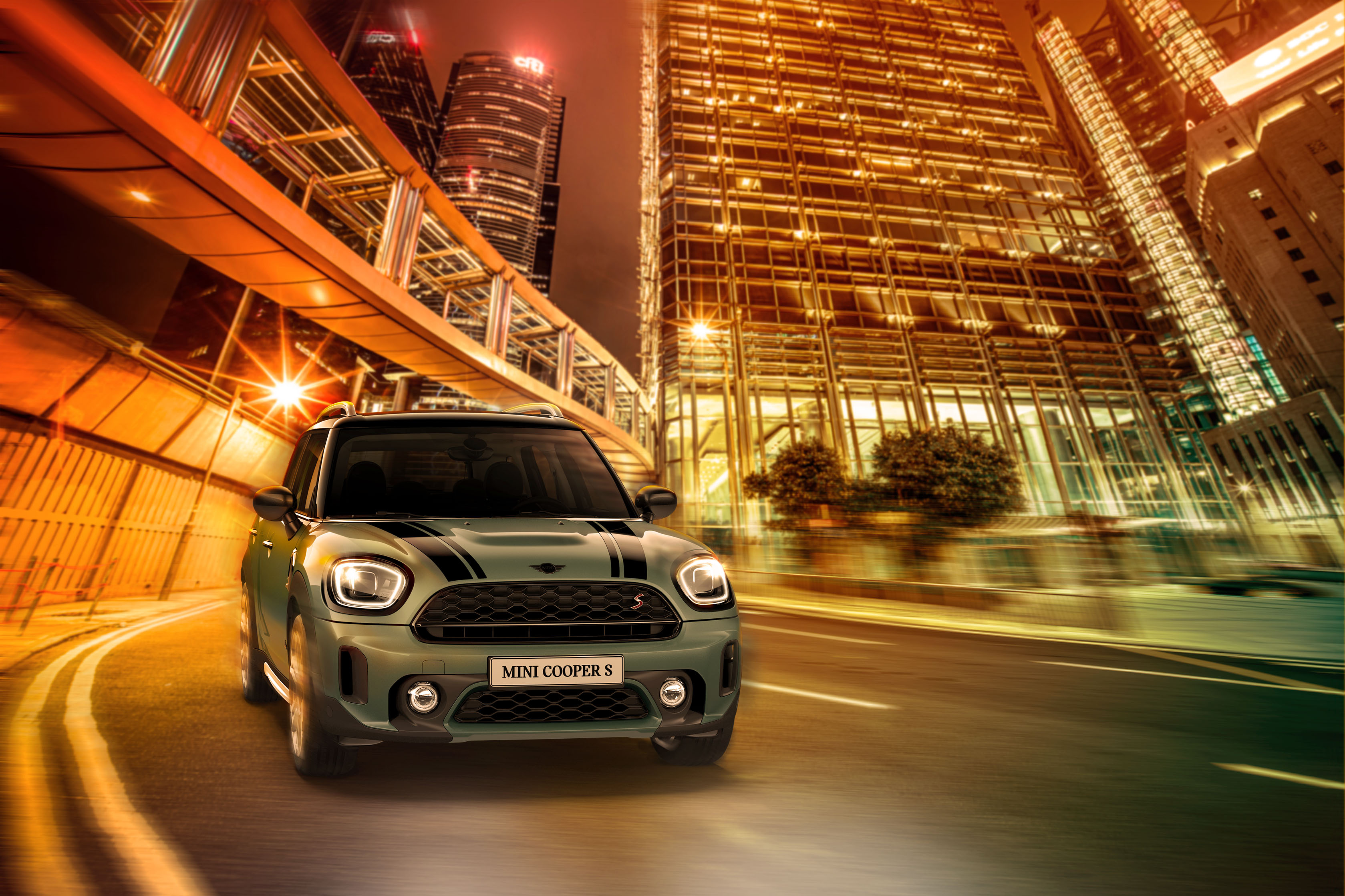 MINI Countryman dengan Trim Eksklusif John Cooper Works sebagai ...
