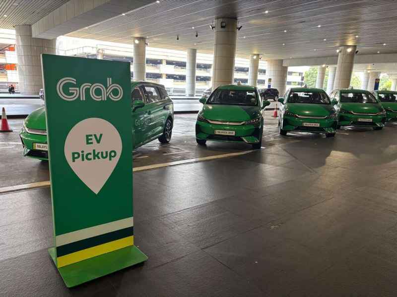 Grab Malaysia Lancar Perkhidmatan E-Hailing Elektrik Pertama Di KLIA, 10 Unit BYD M6 Jadi ...